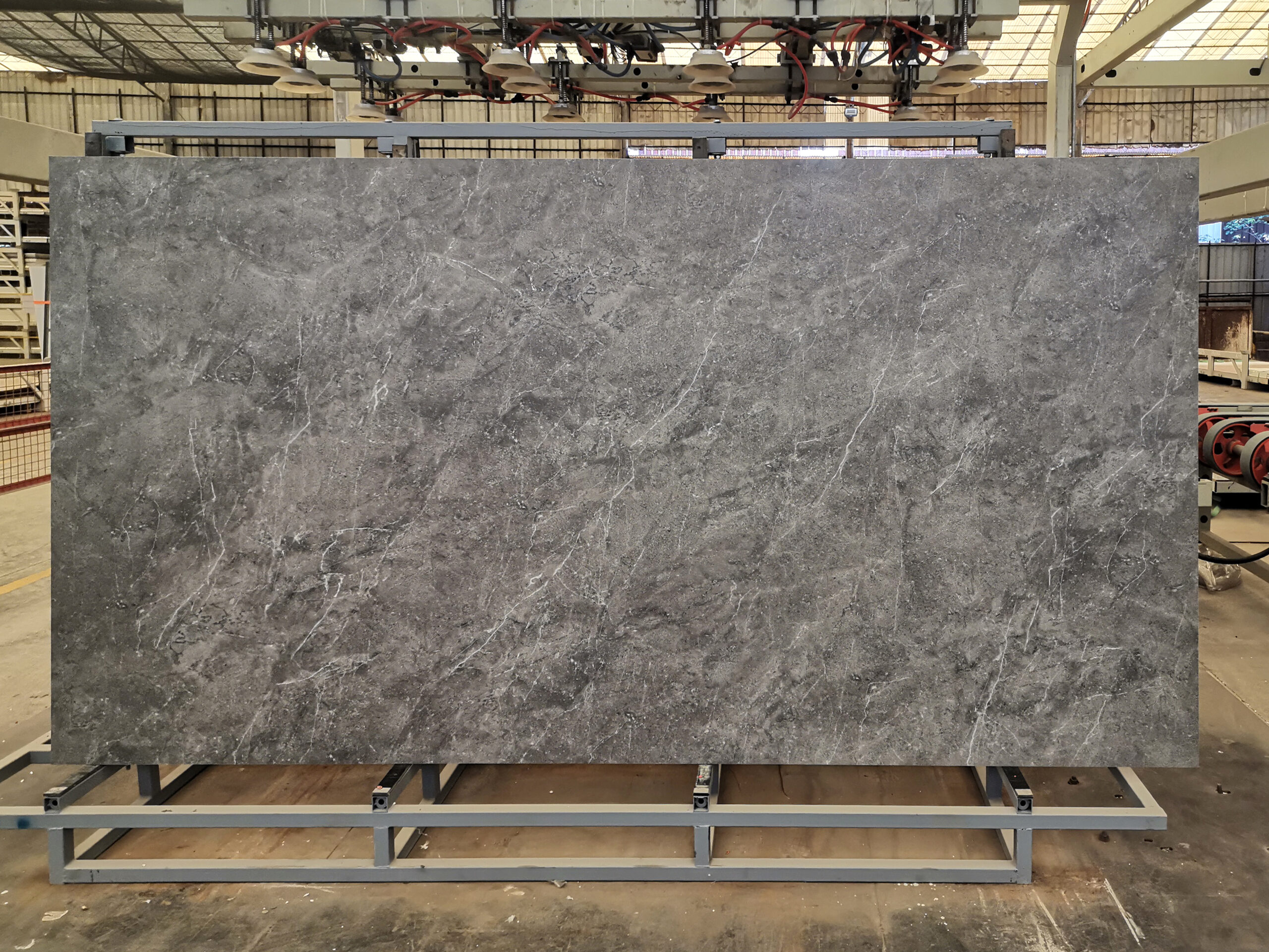 로만 브라운 C Roman Brown – 신흥스톤